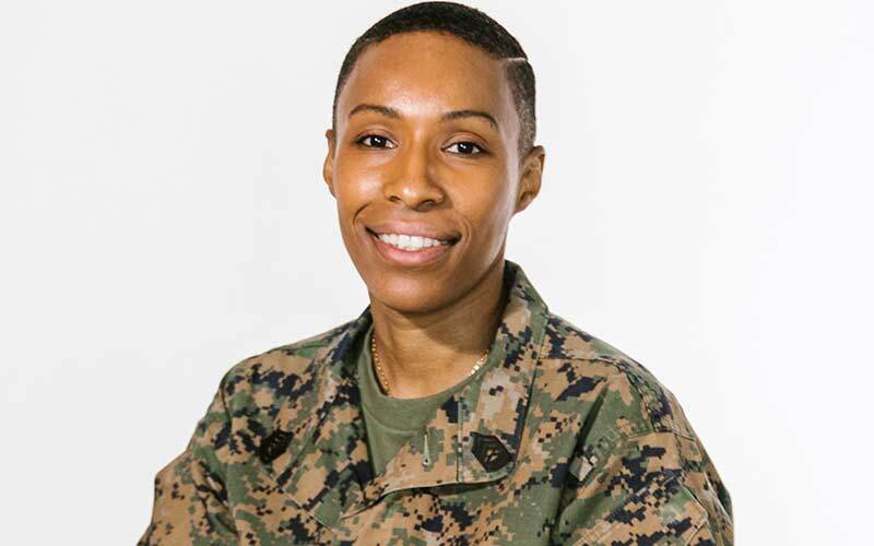Marine Sergeant Emily Thompson: Exemplifying Strength and Resilience in ...
